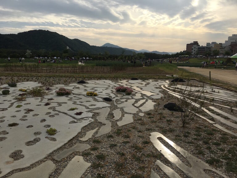 Catherine Mosbach y los espacios accesibles a todas las especies - The ...